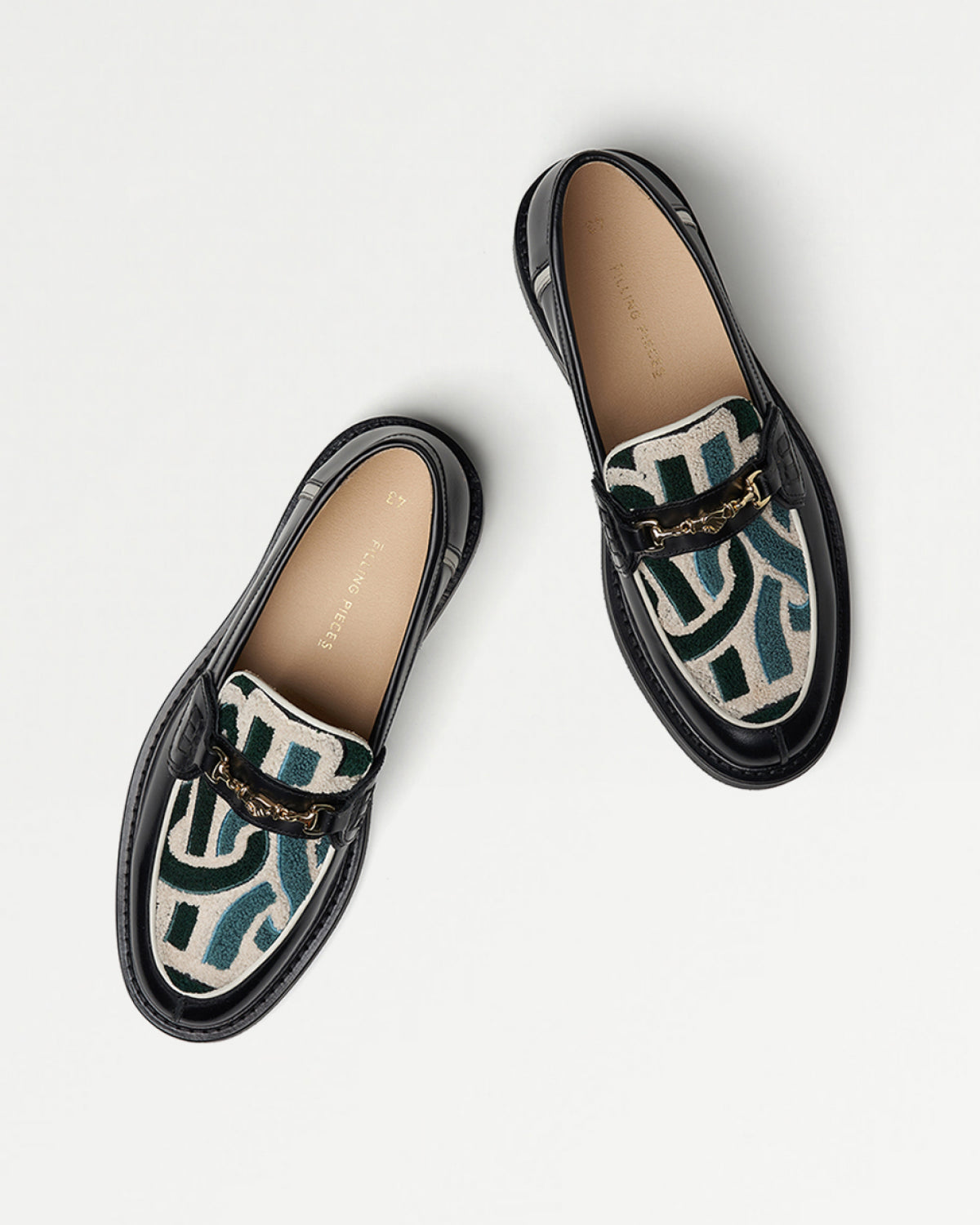 Loafer Gowtu Black - Filling Pieces